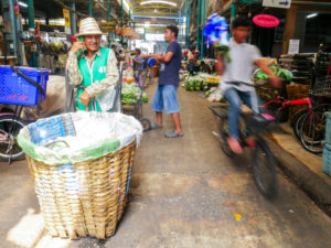 7 Bangkok Fresh Markets to Visit for Local Experience